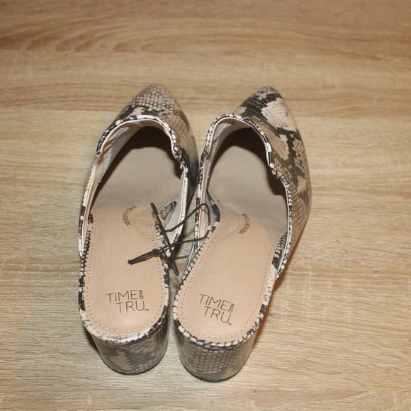 Time and Tru | Shoes | Time And Tru Clog Snake Skin Dress Shoes | Poshmark